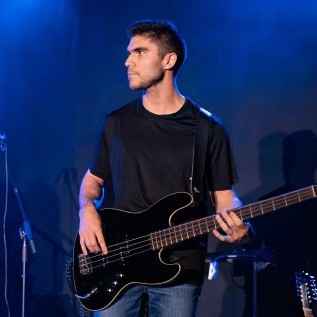 Our Team – 90's Kid Tech Services